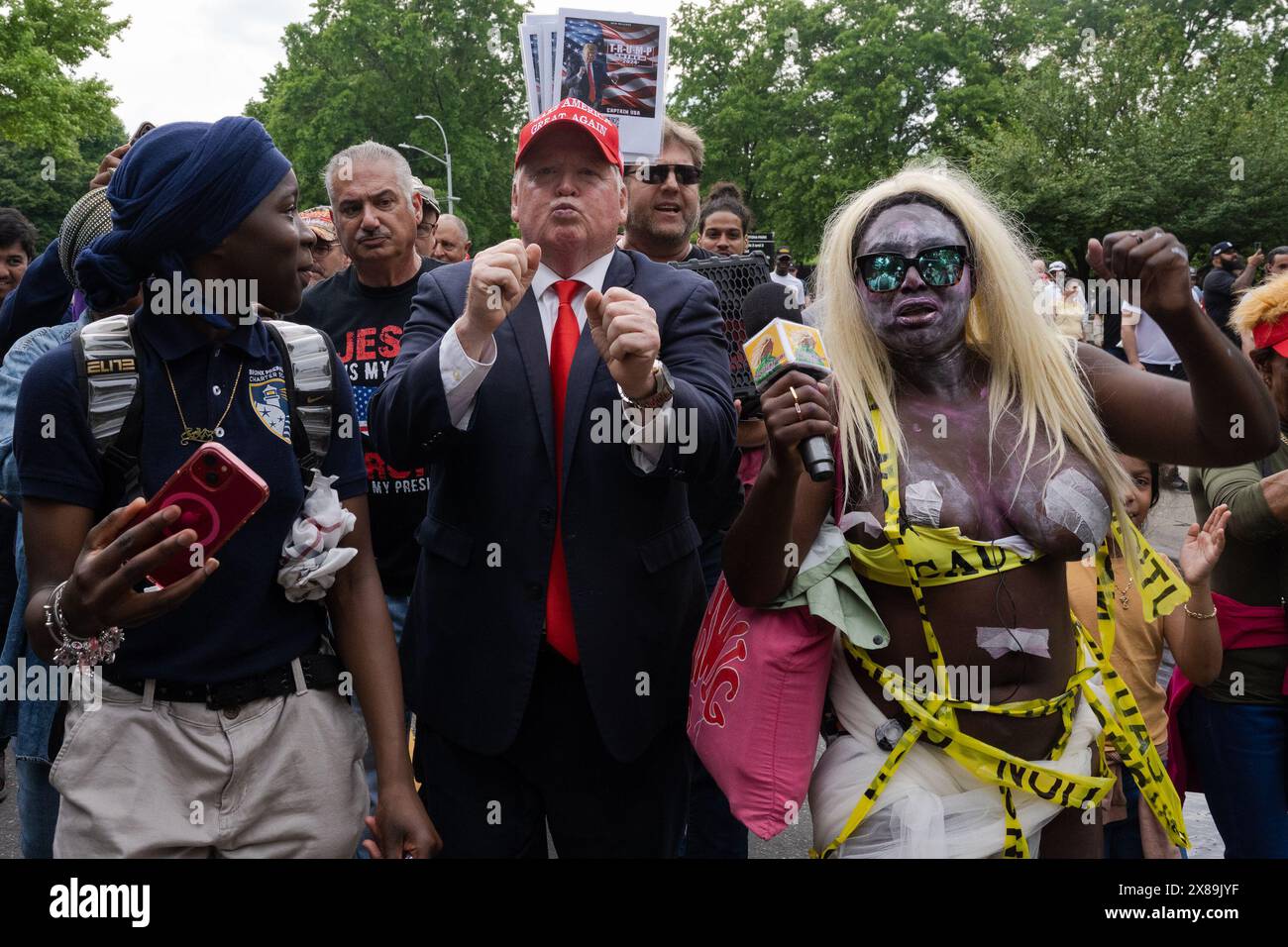 New York, USA. 23rd May, 2024. Crackhead Barney trolls a Trump ...