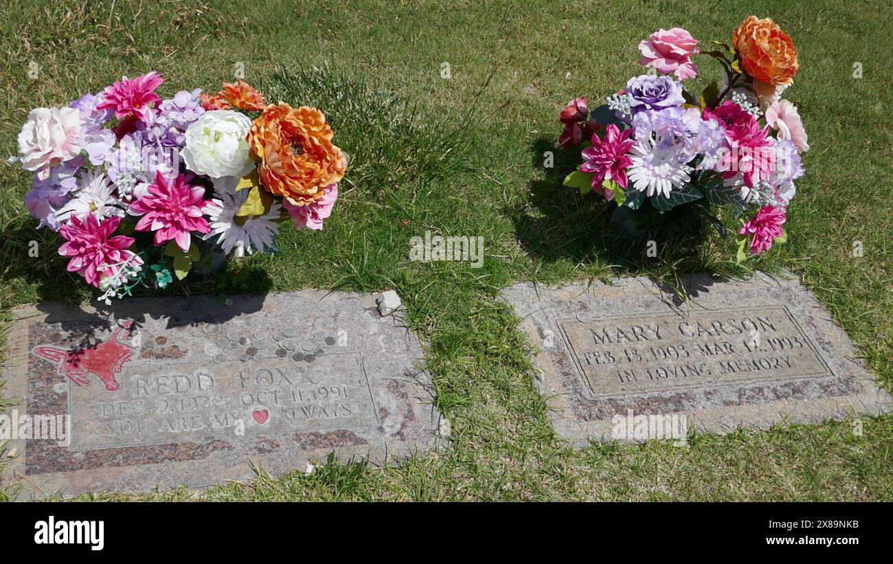 Las Vegas, Nevada, USA 14th May 2024 Actor Redd Foxx Grave in Devotion ...