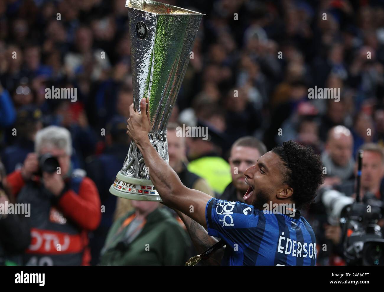 Ederson atalanta trophy hi-res stock photography and images - Alamy