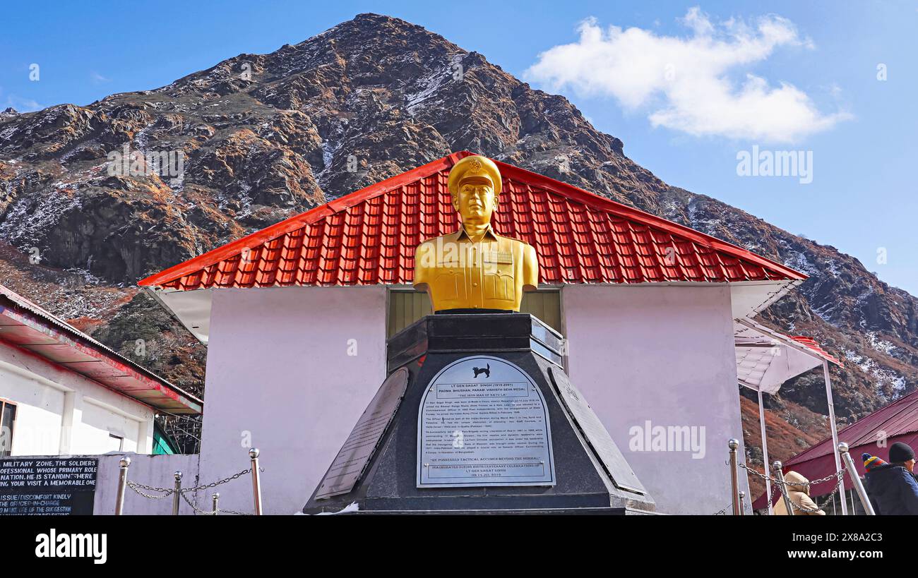 INDIA, SIKKIM, GANGTOK, December 2023, Tourist, at View Statue of Lt ...