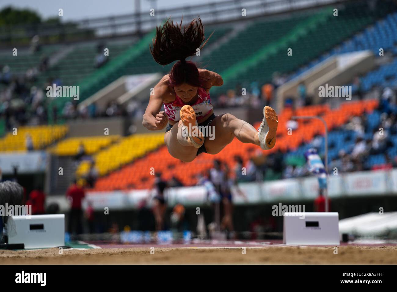 Kobe, Japan. 24th May, 2024. Yan Jing of China competes during the ...
