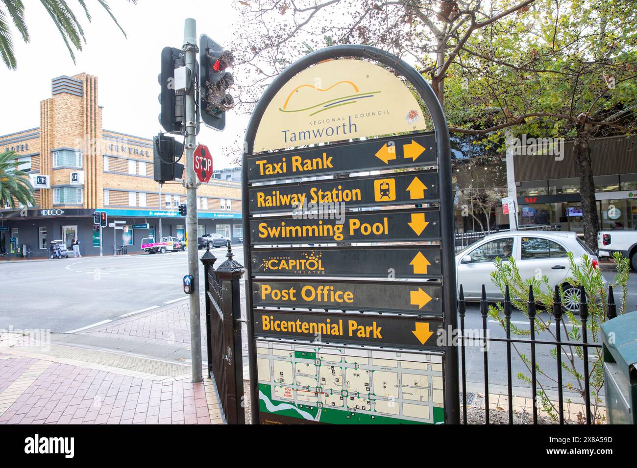Tamworth city centre, street sign to park, post office and taxi rank ...