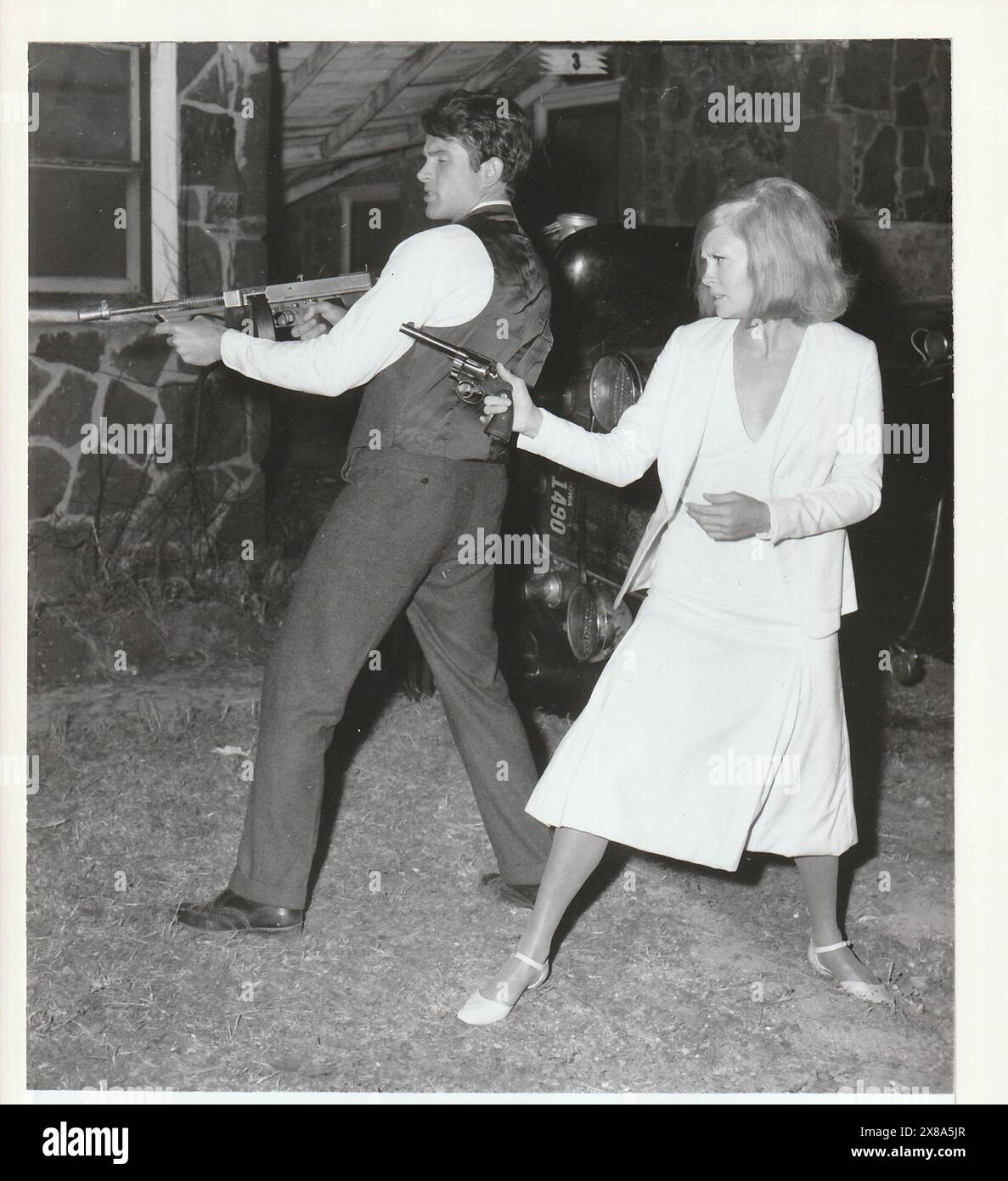 Bonnie and Clyde (Warner Brothers, 1967).starring Warren Beatty and ...