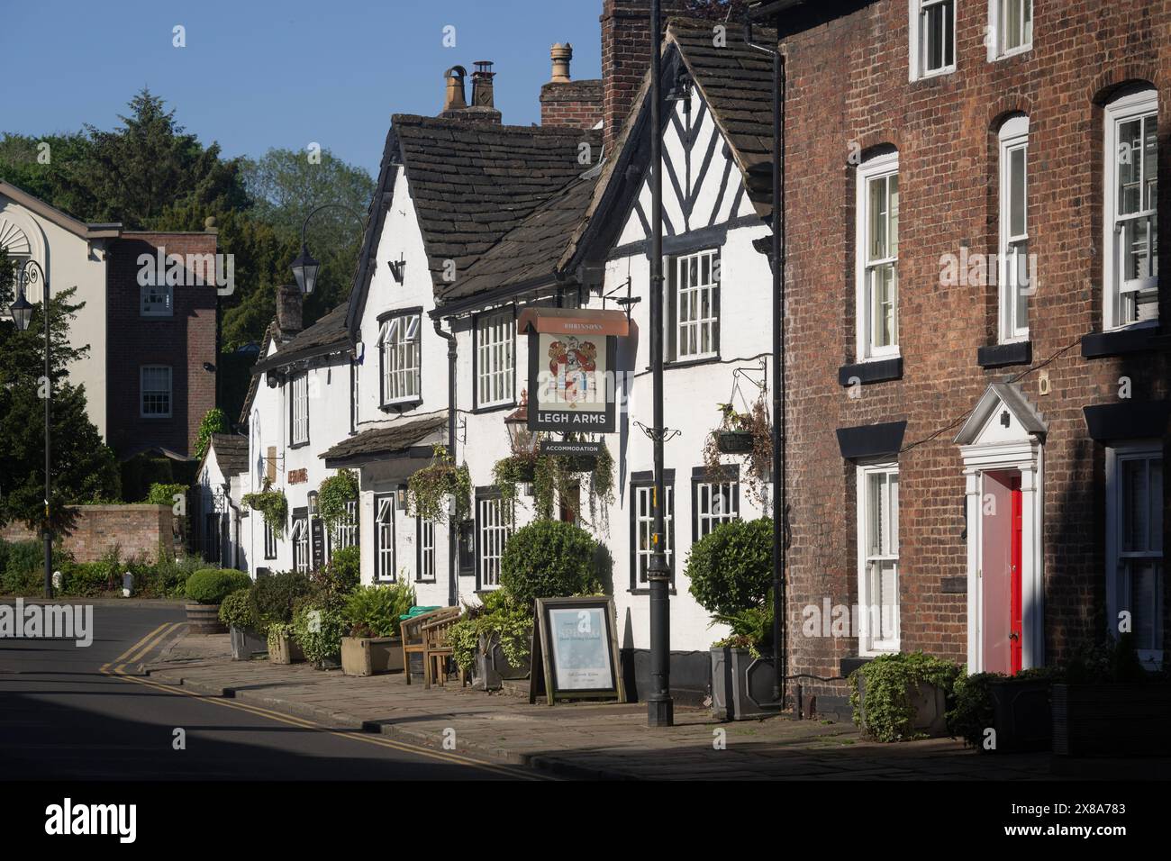 Old prestbury hi-res stock photography and images - Alamy