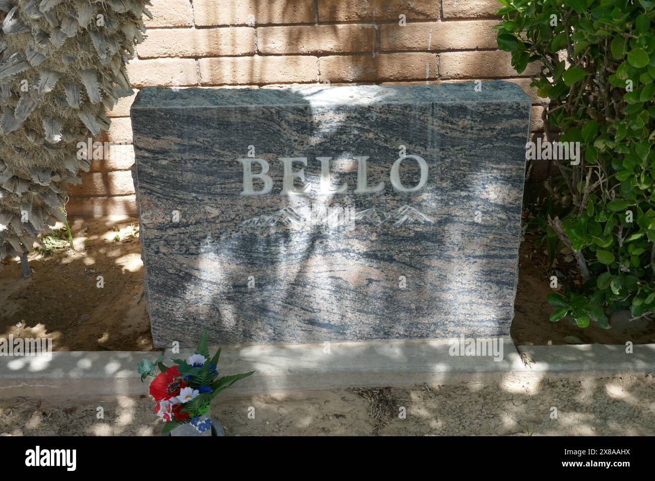 Las Vegas, Nevada, USA 14th May 2024 Singer/Musician Freddie Bell Grave ...