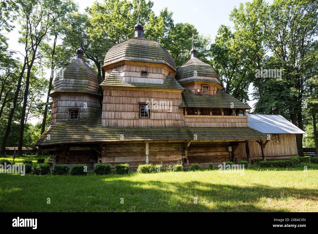 Gothic wooden church hi-res stock photography and images - Alamy