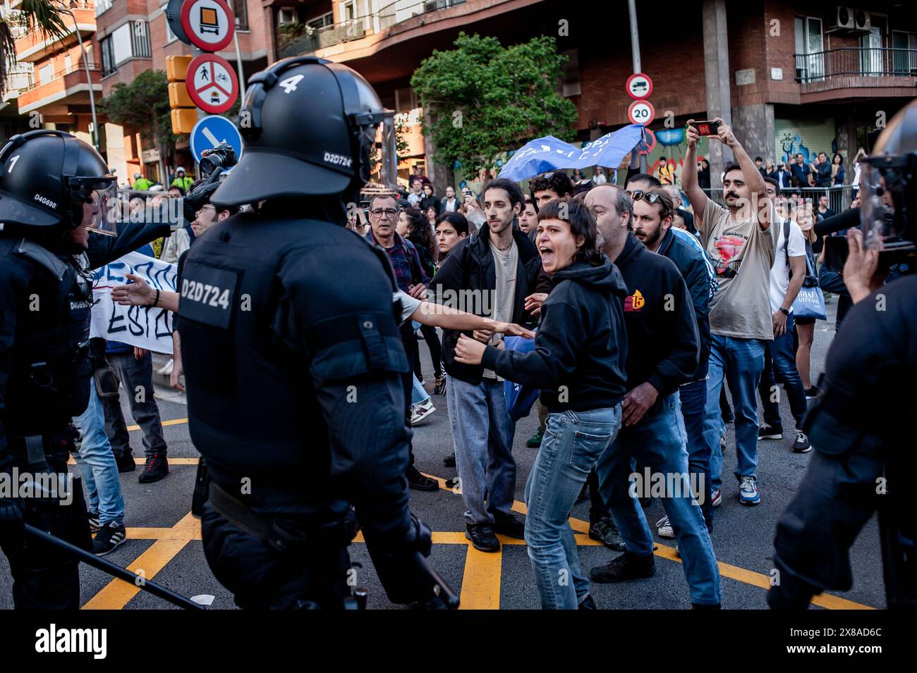 Neighbors argue hi-res stock photography and images - Alamy