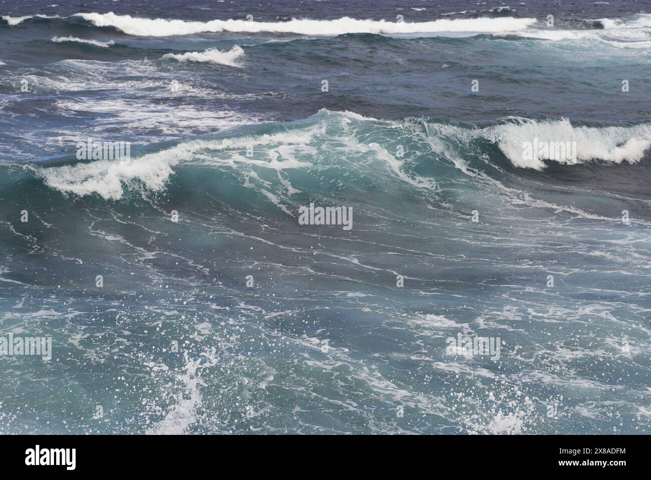 The churning of the ocean hi-res stock photography and images - Alamy