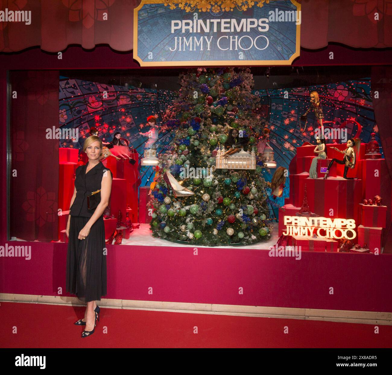 UMA THURMAN INAUGURATES THE CHRISTMAS WINDOWS FOR PRINTEMPS DEPARTMENT ...