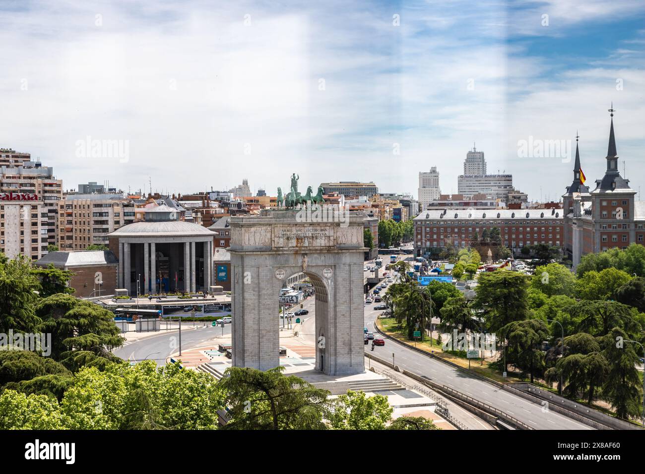 A view from the Observation Deck of the Moncloa tower over Victory Arch ...