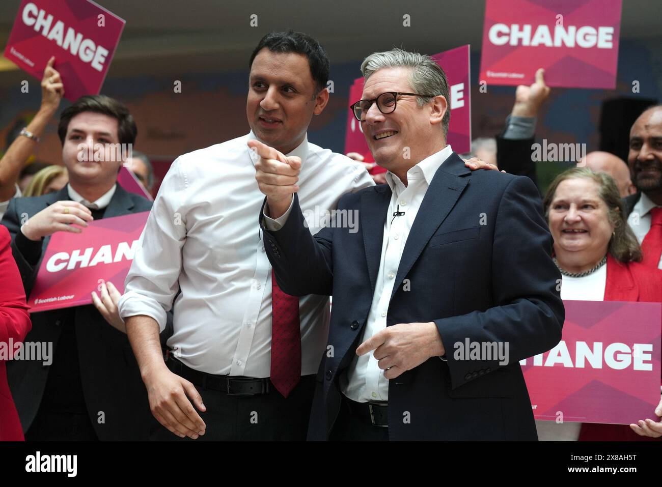 Labour leader Sir Keir Starmer (right) and Scottish Labour leader Anas ...