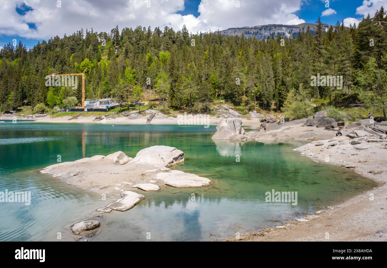 walking and relaxing at the wonderful lake Caumasee in Switzerland ...
