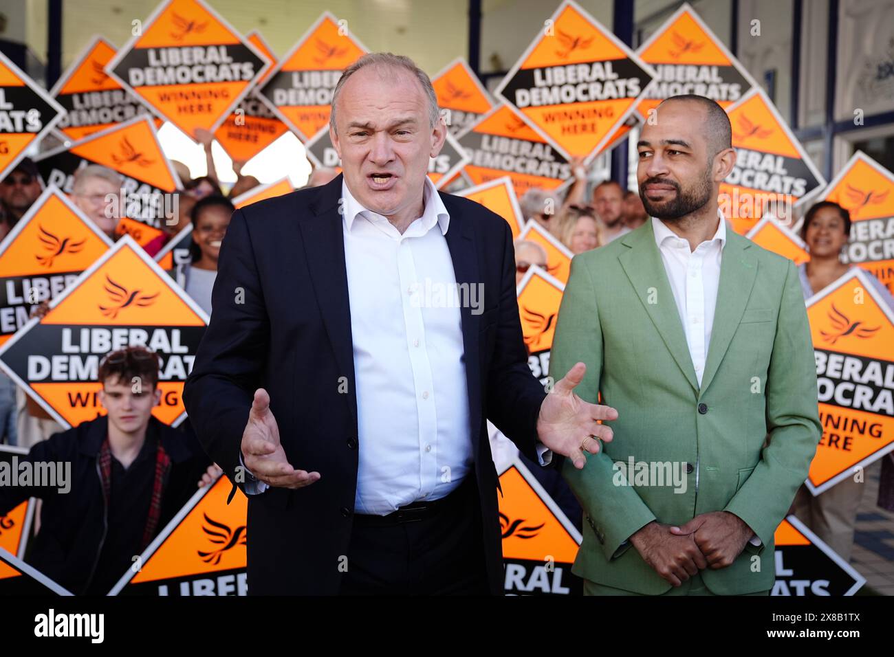 Liberal Democrat leader Sir Ed Davey (left) with Lib Dem candidate for ...