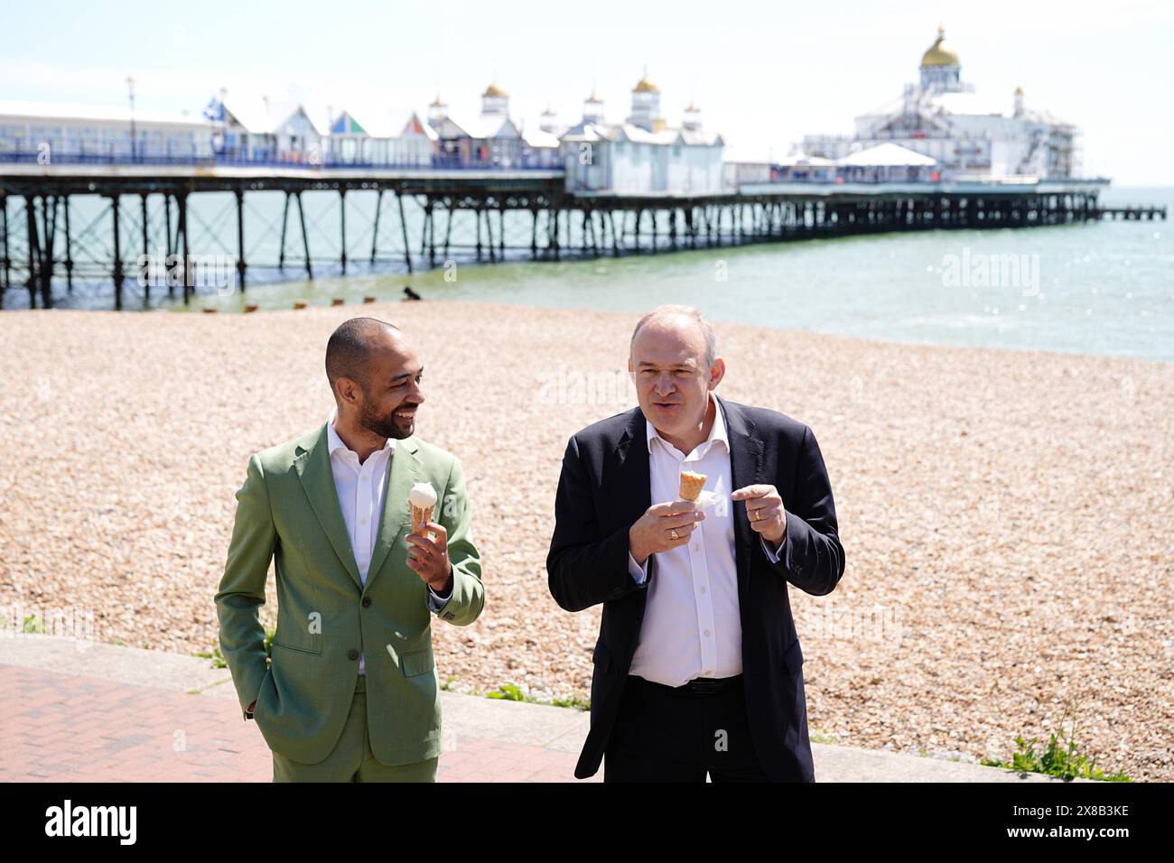 Liberal Democrat leader Sir Ed Davey (right) with Lib Dem candidate for ...