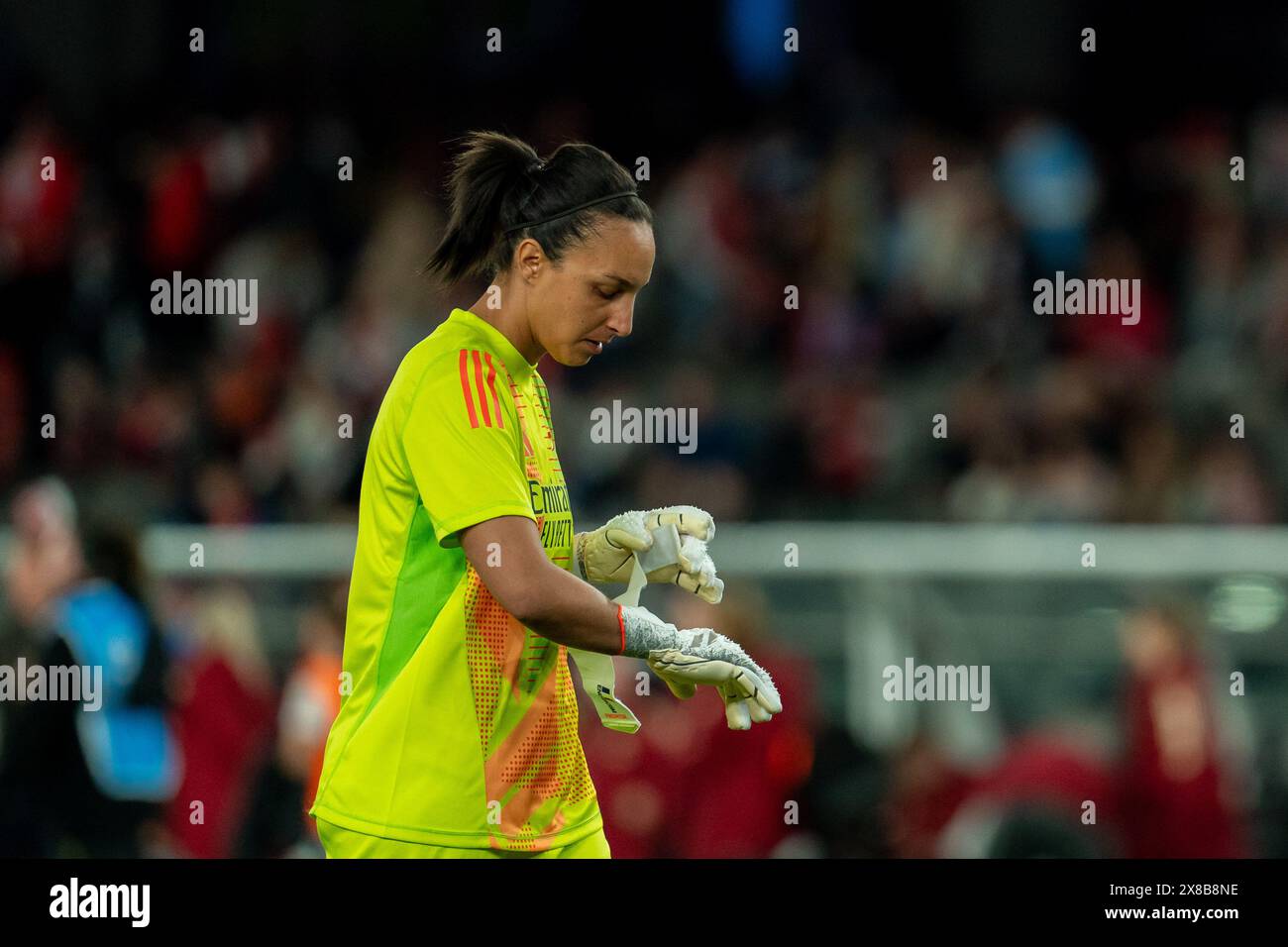 Melbourne, Australia, May 24th 2024: Sarah Bouhaddi (86 Arsenal) looks ...