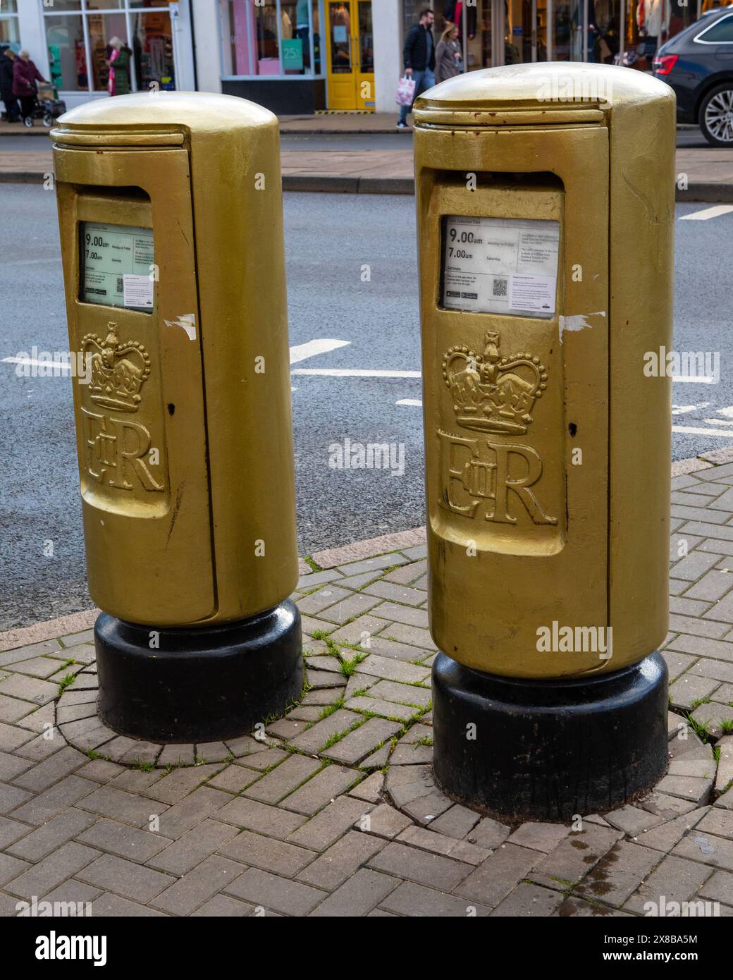 Stratford-Upon-Avon, UK - February 12th 2024: Gold Post Boxes in the ...