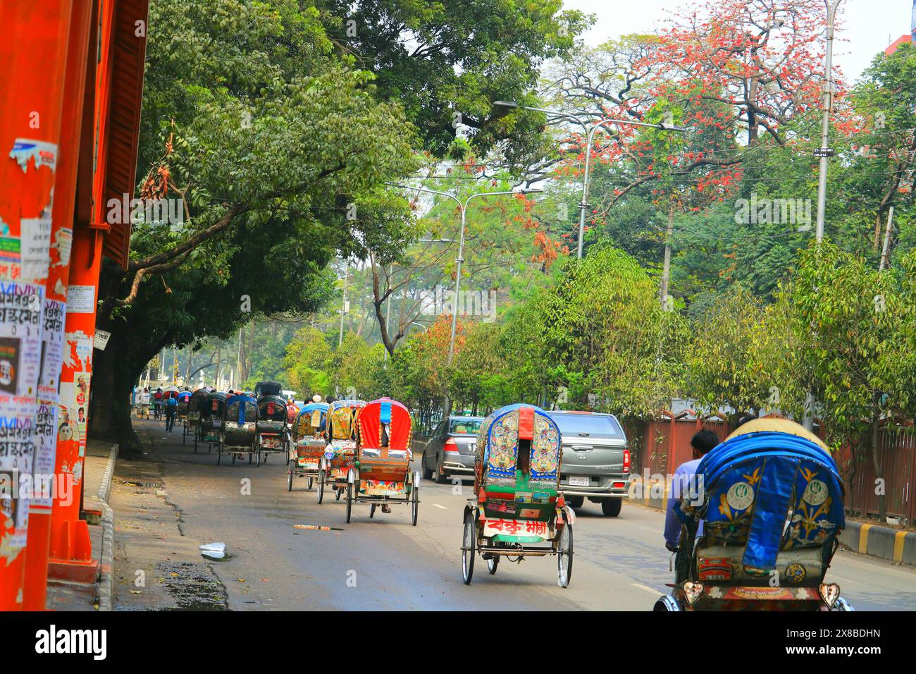 Auto rickshaw bangladesh hi-res stock photography and images - Alamy