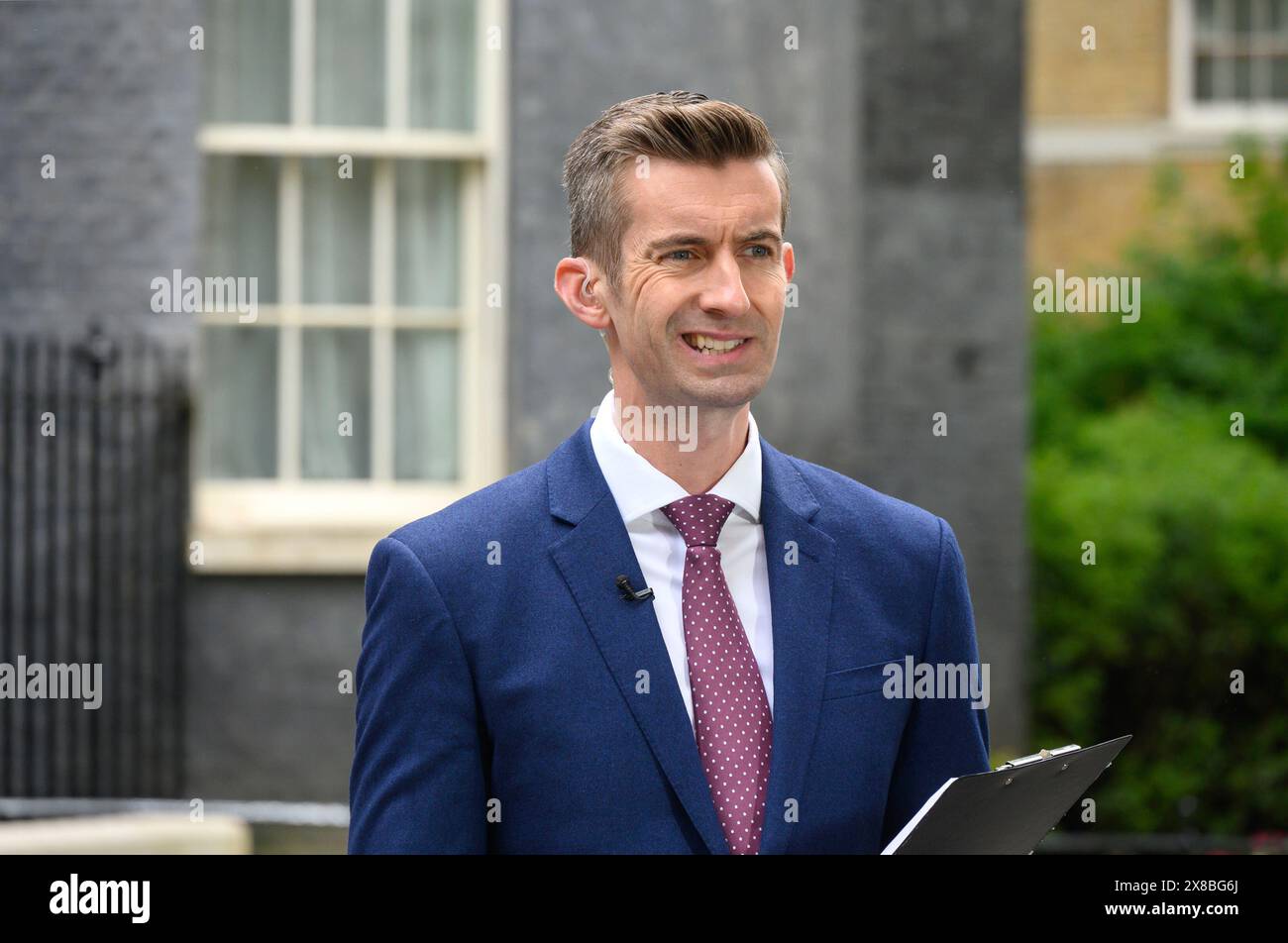 Ben Thompson (BBC news presenter) presenting from Downing Street the ...