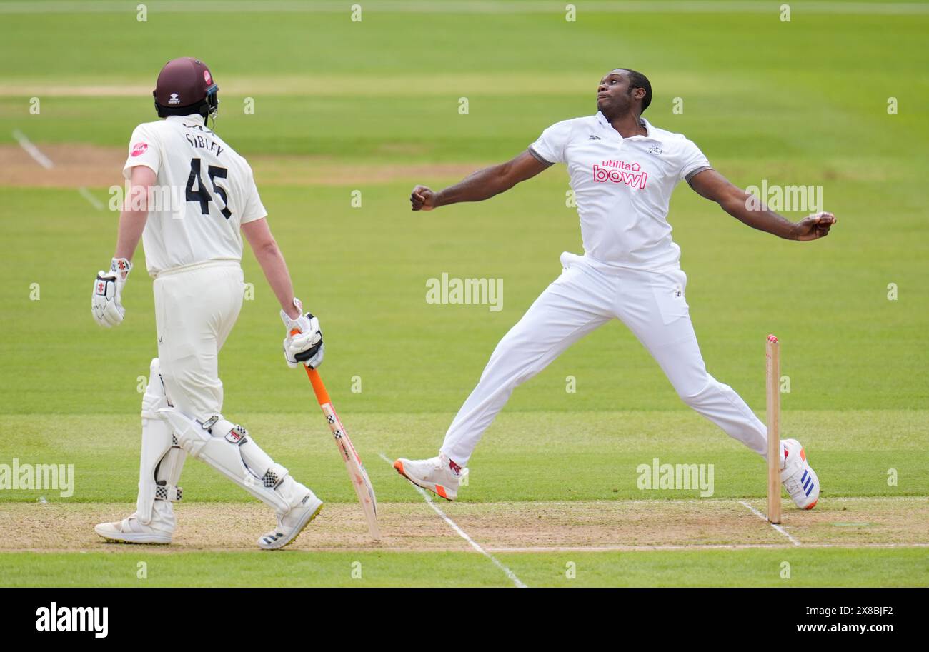 Hampshire's Keith Barker (right) bowls during day one of the Vitality ...