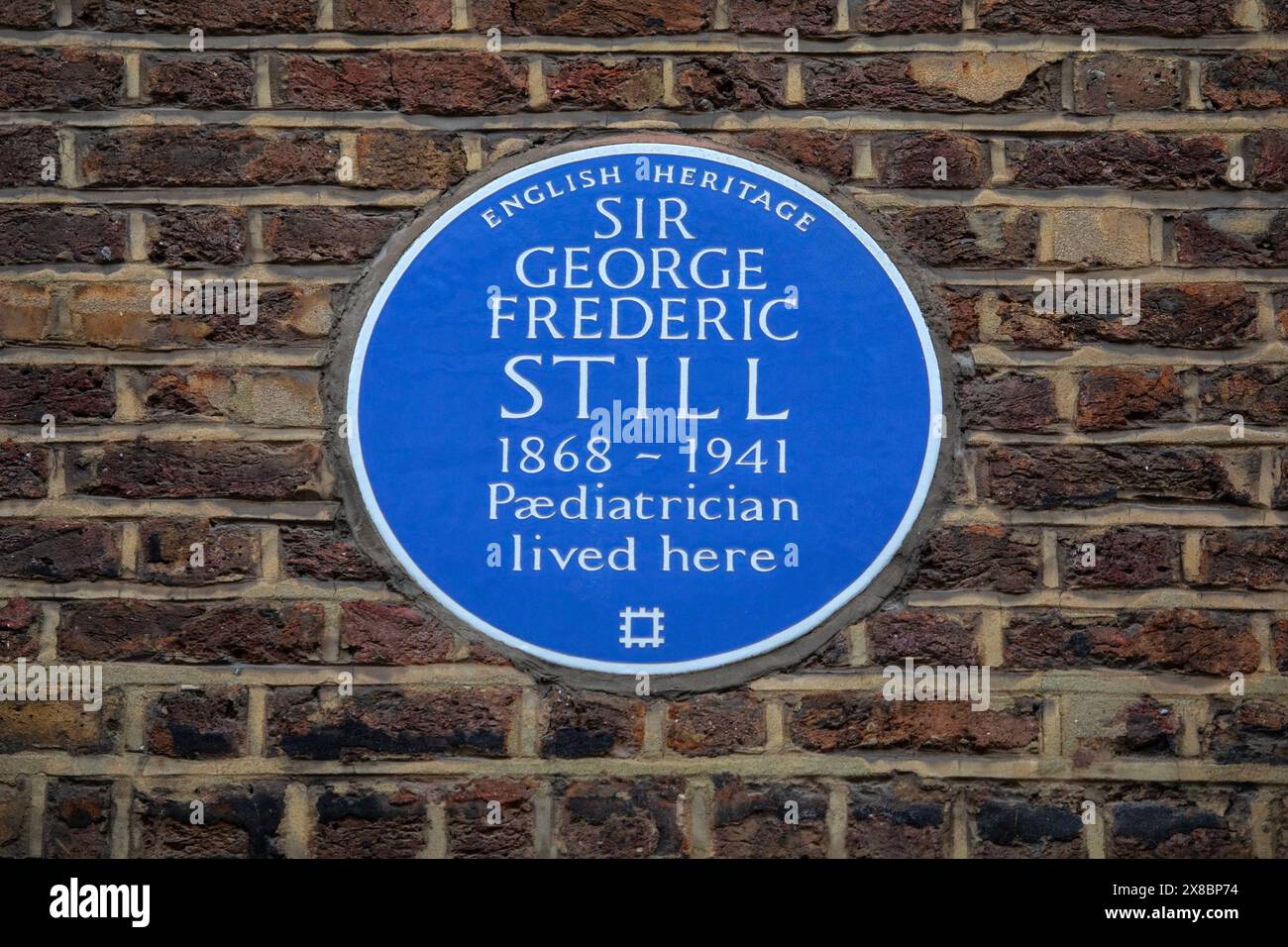London, UK - March 18th 2024: A blue plaque on Queen Anne Street in ...