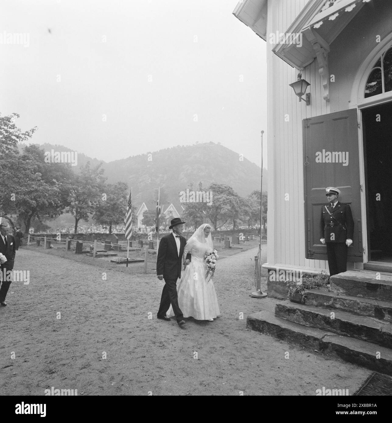 Current 37- 1959: Bridal veils in the limelight. On Saturday 22 August ...