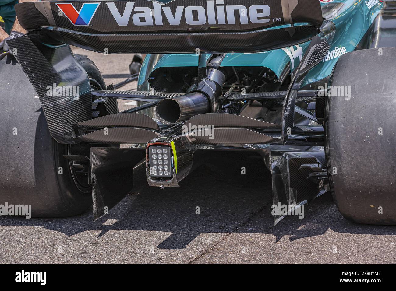 Aston Martin F1 Team AMR23, mechanical detail, lower beamduring the ...