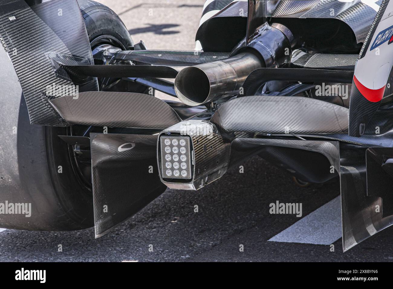 Haas F1 Team VF-24 Ferrari, Mechanical detail, lower beam during the ...