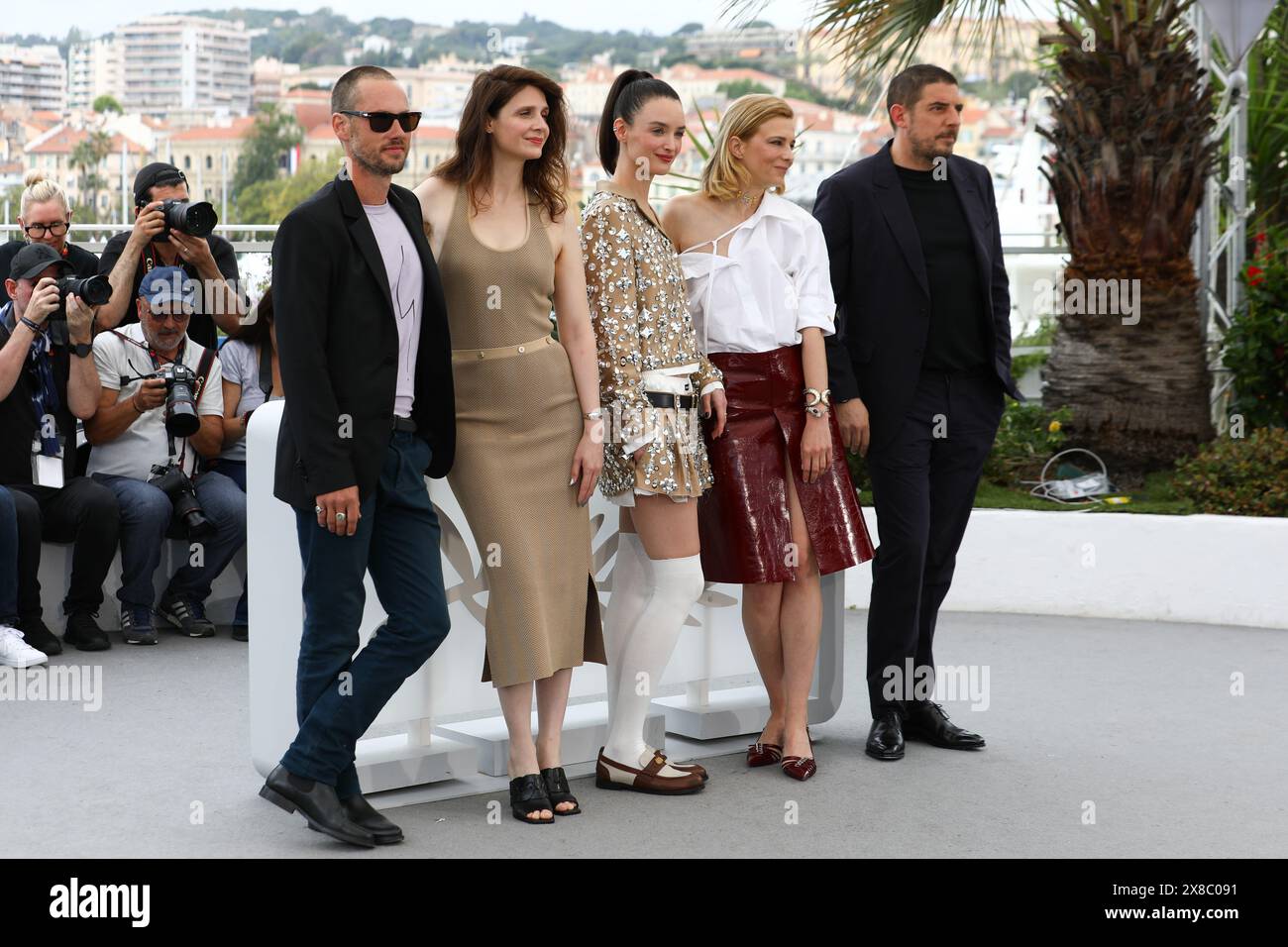Celine sallette and damien bonnard hi-res stock photography and images ...