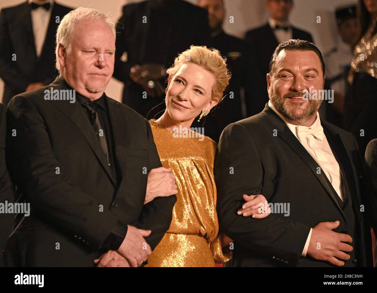 'Rumours' film crew: Guy Maddin, Cate Blanchett (in Louis Vuitton ...