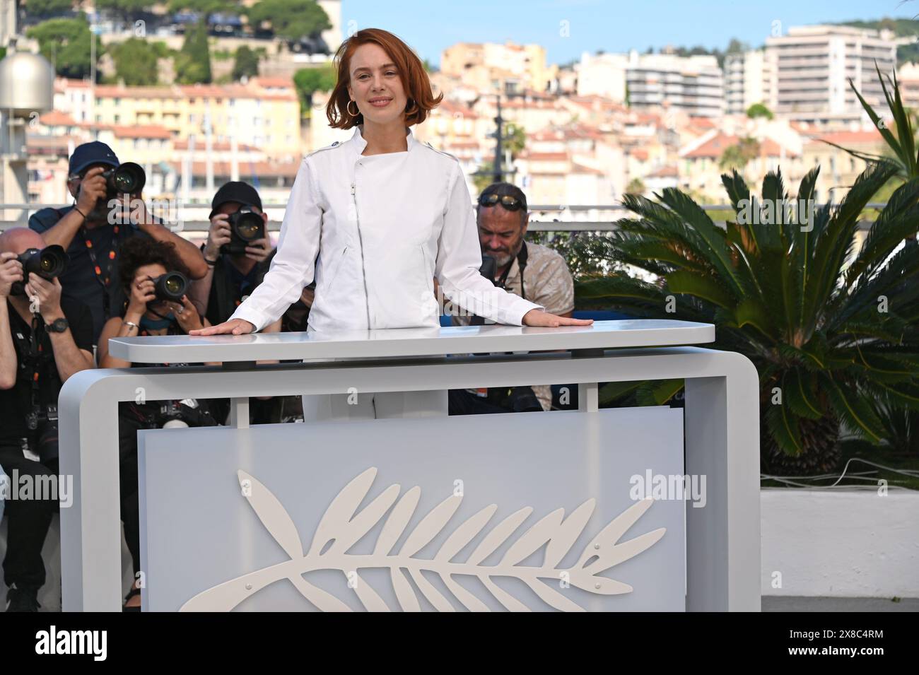 Laetitia Dosch Photocall of the film "Le procès du chien" ("Dog on ...