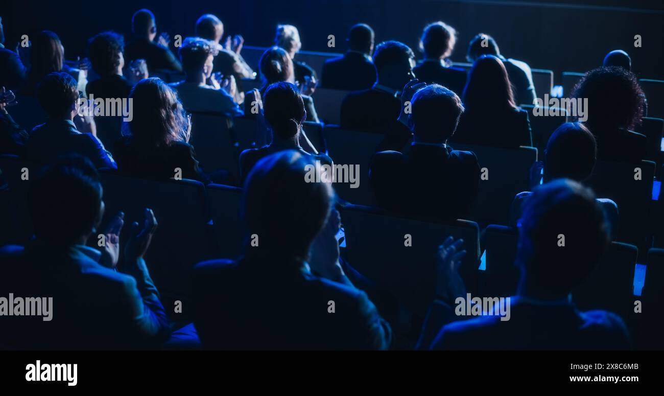 Presentation footage hi-res stock photography and images - Alamy