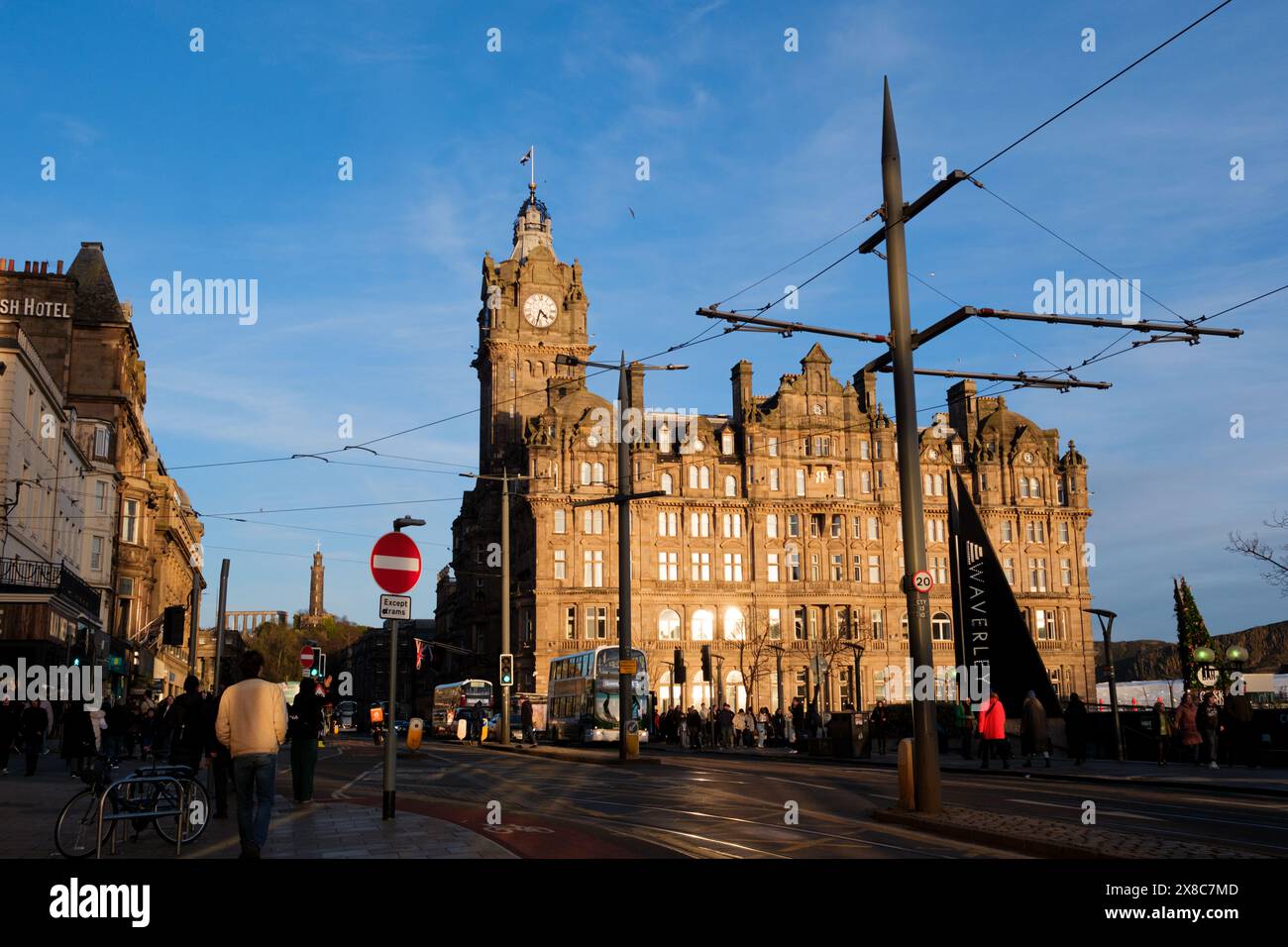 Edinburgh Scotland: 13th Feb 2024: Waverley Sation Exterior and ...