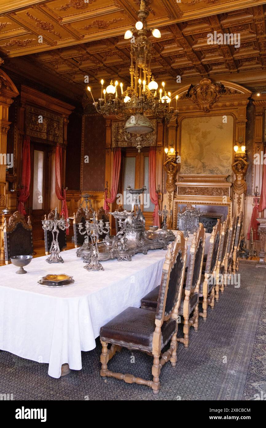 Chapultepec Castle Museum interior exhibit, 19th Century dining room of ...