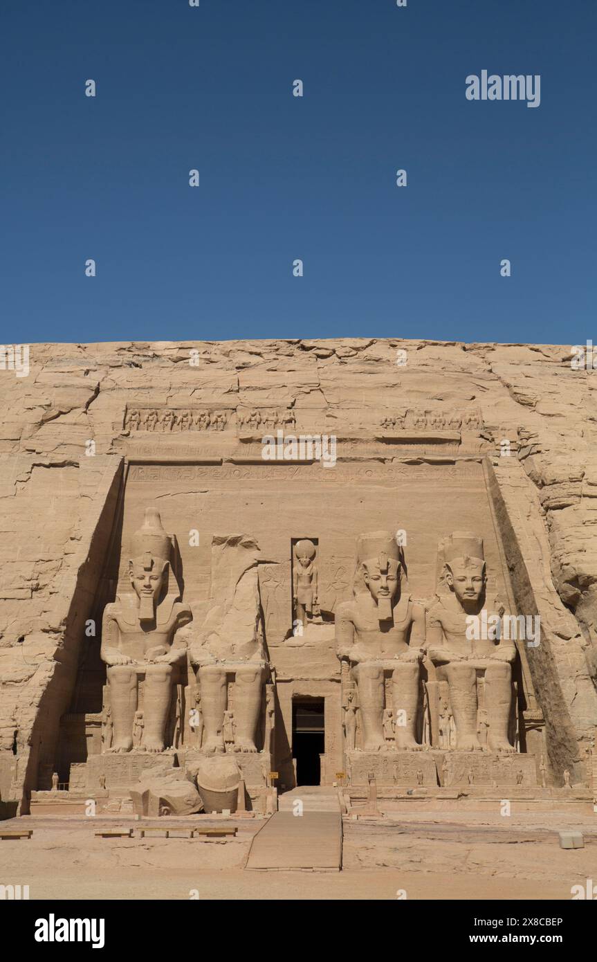 Colossi of Ramses II, Sun Temple, Abu Simbel, Egypt Stock Photo - Alamy