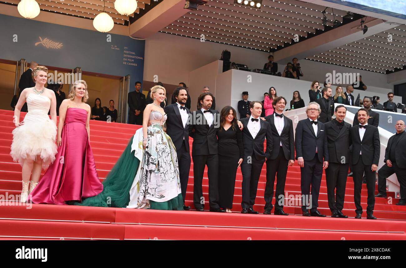 "The Apprentice" film cast : Julianne Forde, Ruth Treacy, Maria ...