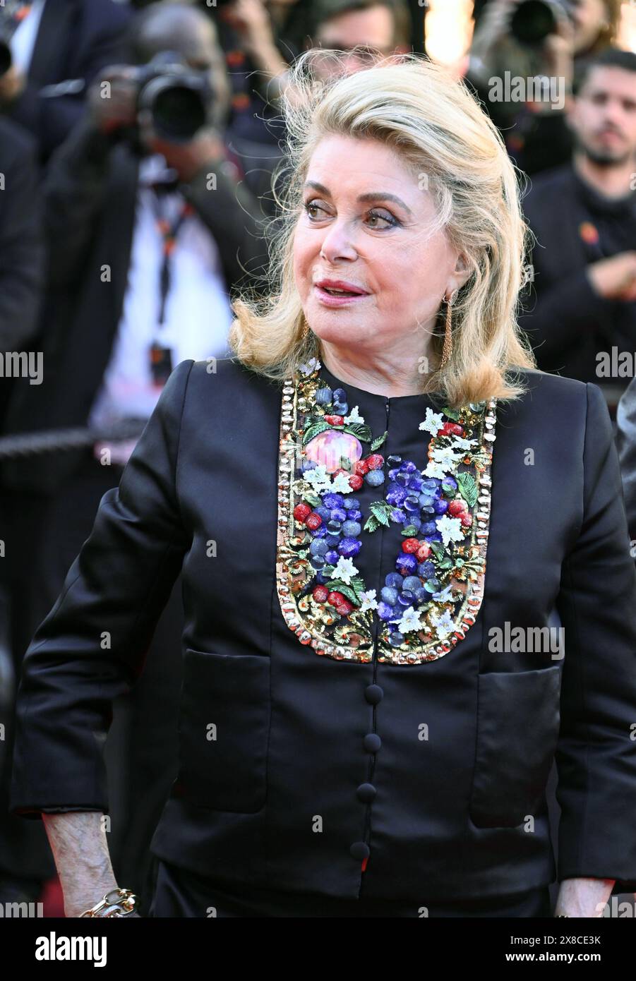 Catherine Deneuve (in Chanel) 'Marcello Mio' Cannes Film Festival ...
