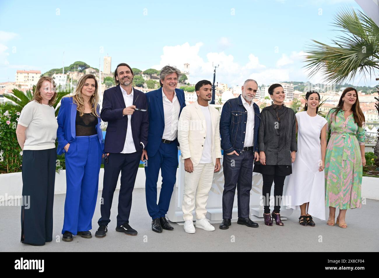 Caio Gullane, Fabiano Gullane, Iago Xavier, Karim Aïnouz, Nataly Rocha ...