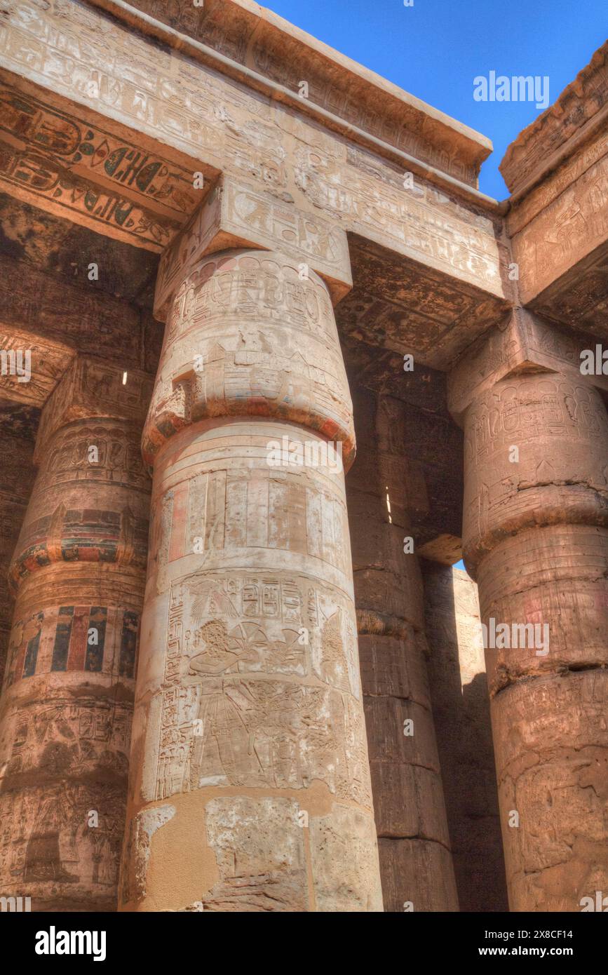 Great hall columns temple hi-res stock photography and images - Alamy