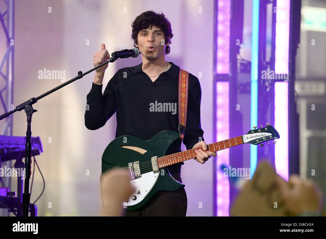 Wallows performs hi-res stock photography and images - Alamy