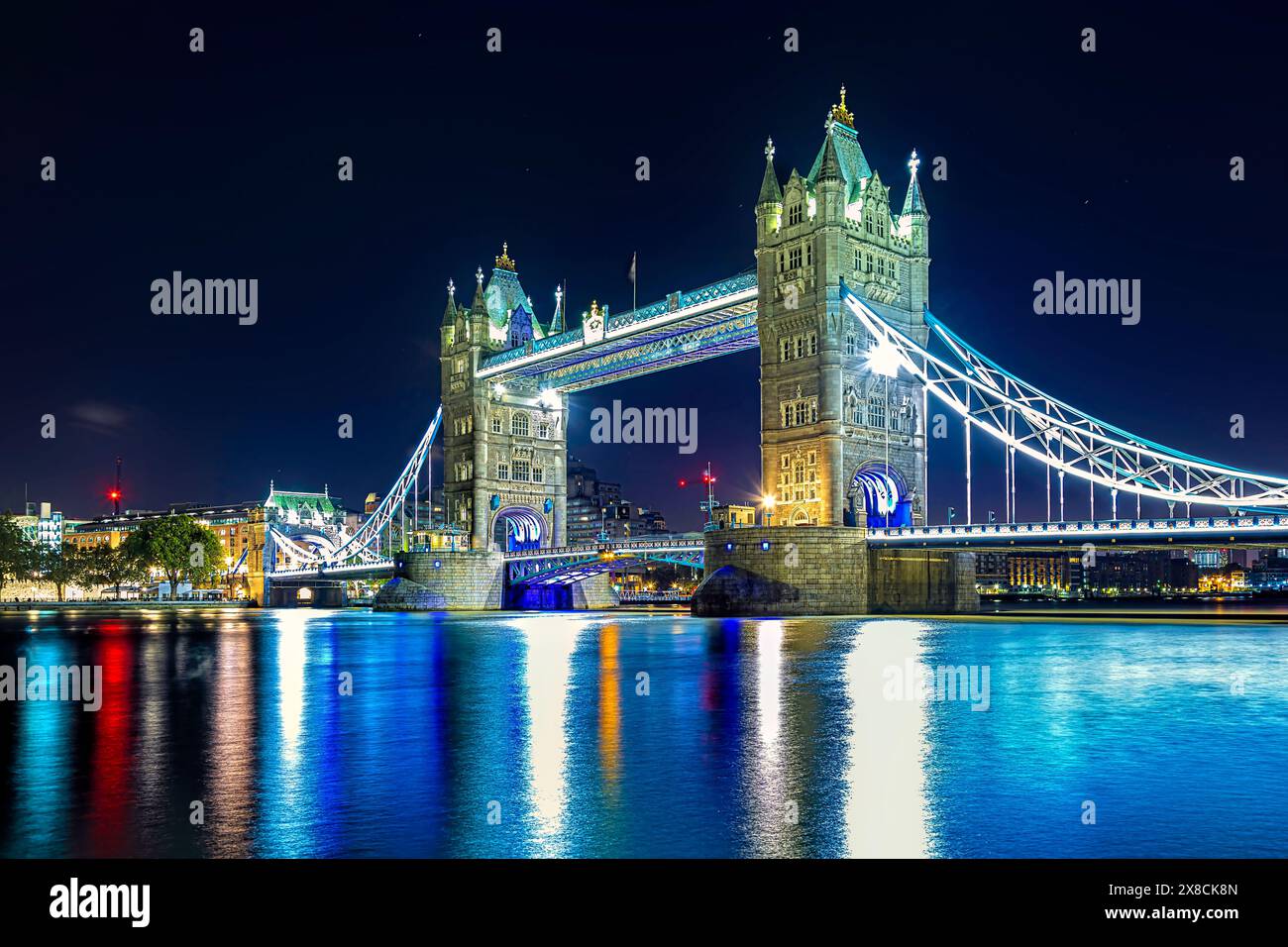 Tower Bridge, London. An iconic London landmark and one of Britain's ...