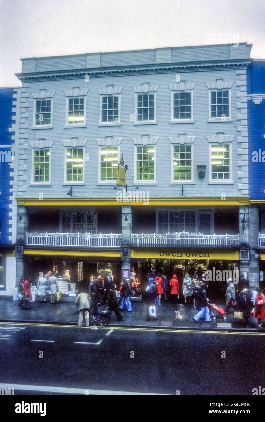 Owen owen department store hi-res stock photography and images - Alamy