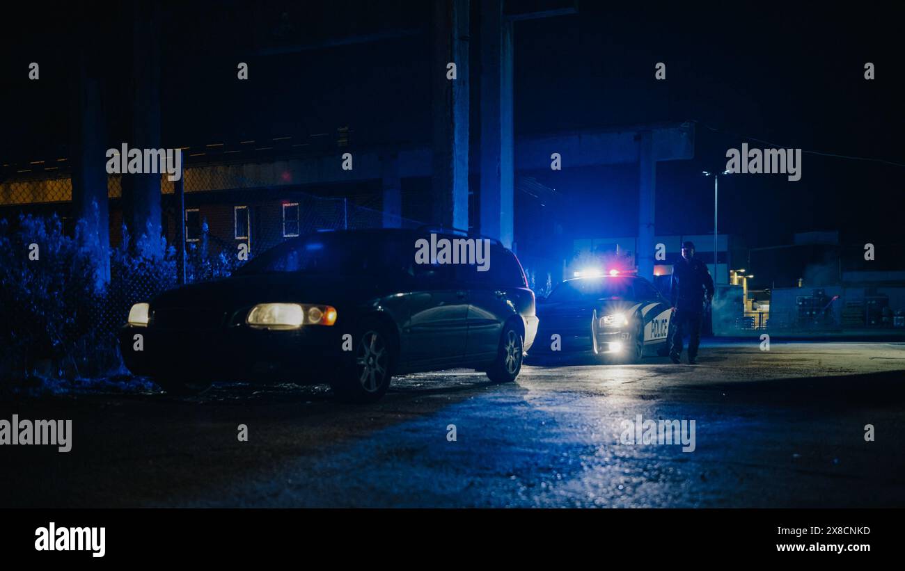 Emergency vehicle dark area hi-res stock photography and images - Alamy