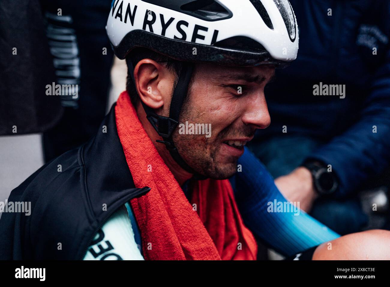 Picture by Zac Williams/SWpix.com - 24/05/2024 - Cycling - 2024 Giro d ...