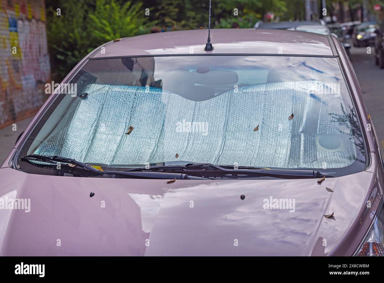 Car Windshield Aluminium Foil Sun Shade Heat Protection Stock Photo - Alamy