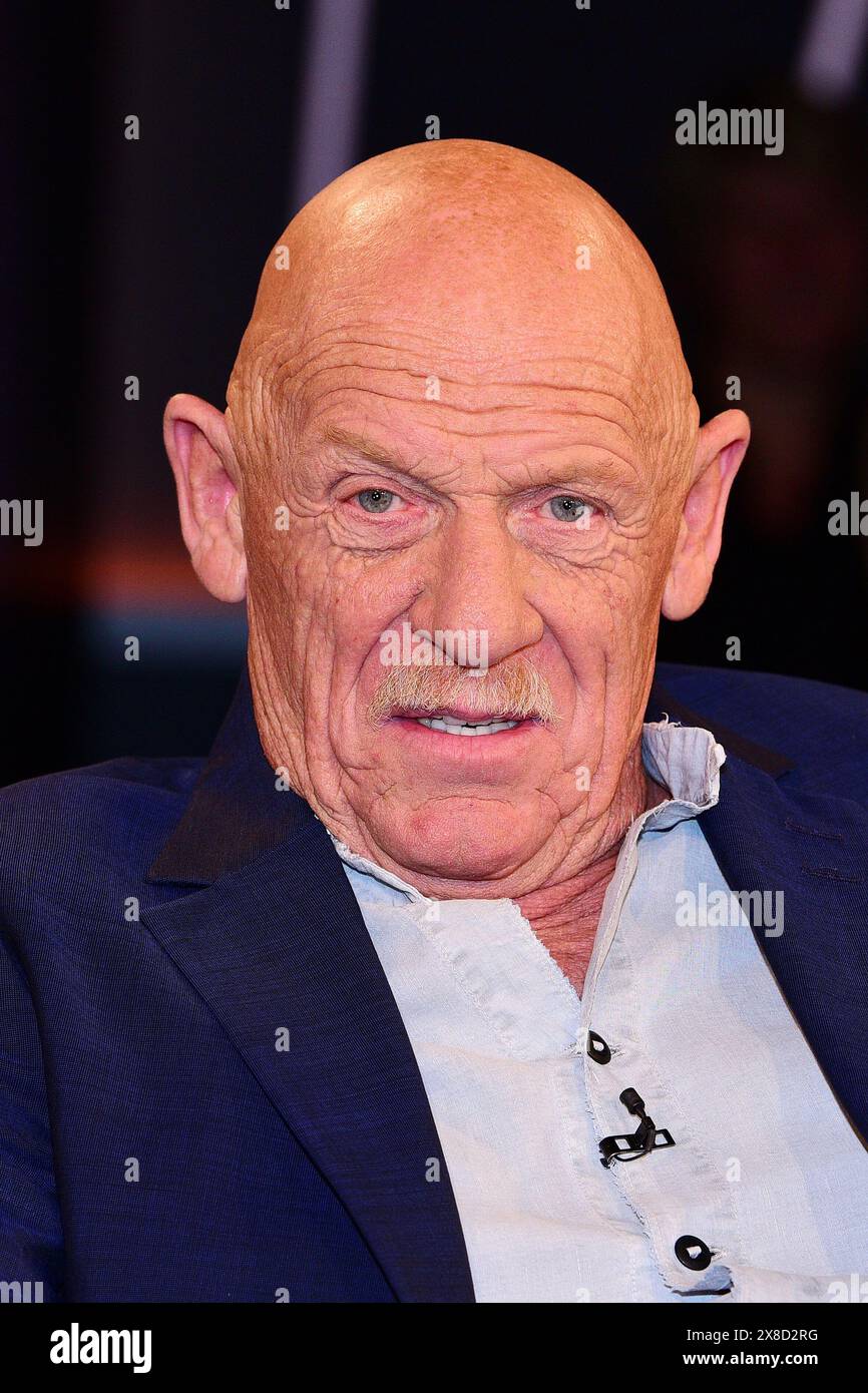 Joe bausch hi-res stock photography and images - Alamy