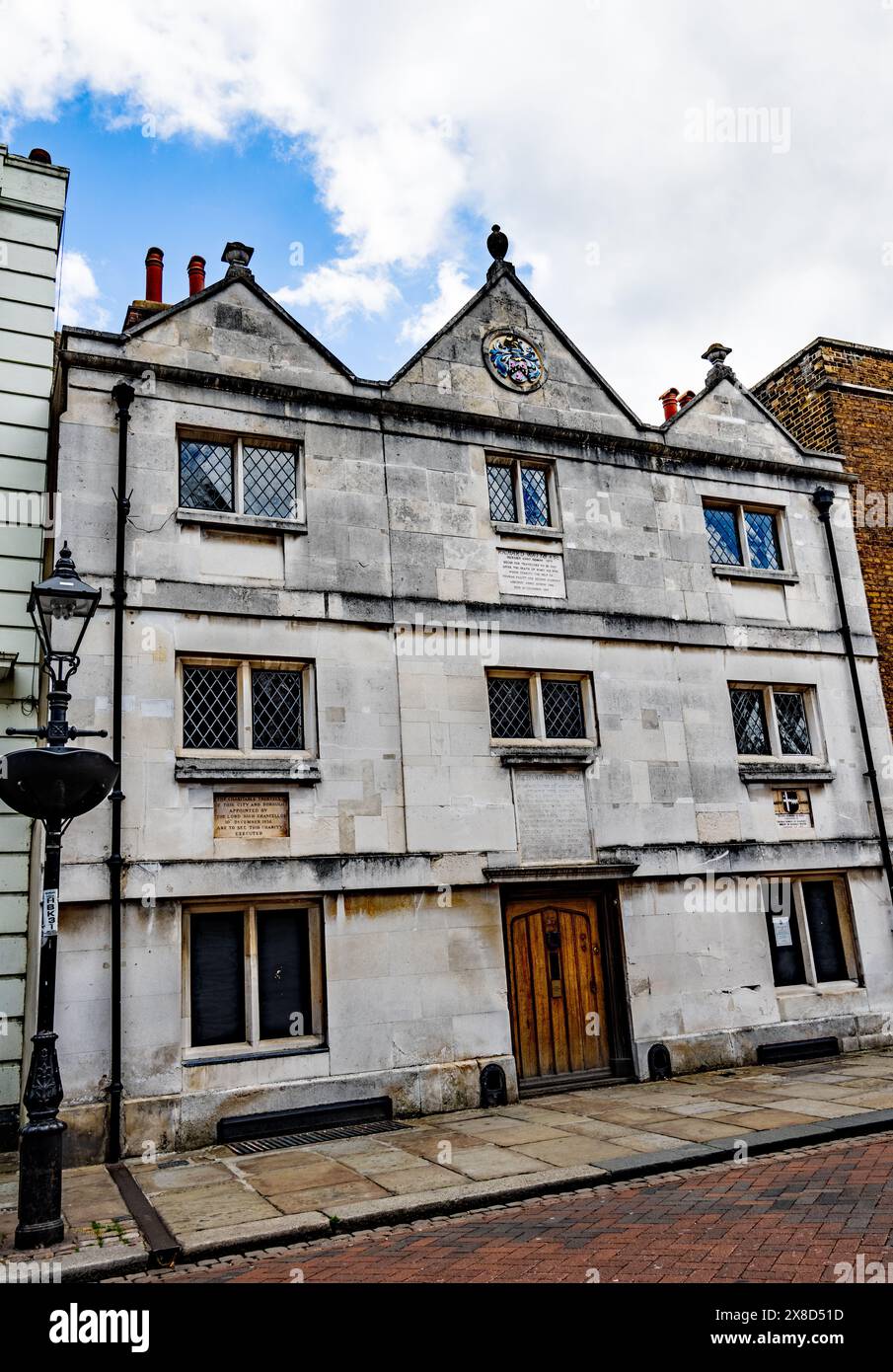 The Six Poor Travellers' House - Rochester Kent. UK Stock Photo - Alamy