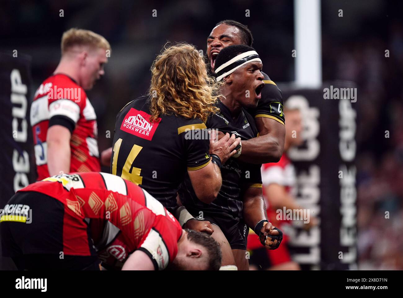 Hollywoodbet Sharks' Phepsi Buthelezi celebrates scoring a try during ...