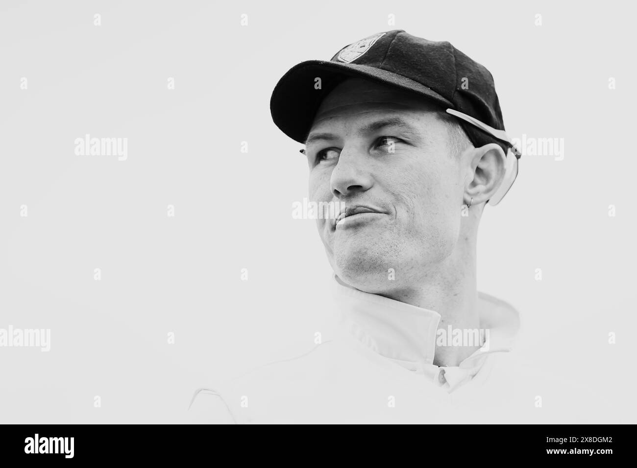 Cricket cameron bancroft Black and White Stock Photos & Images - Alamy