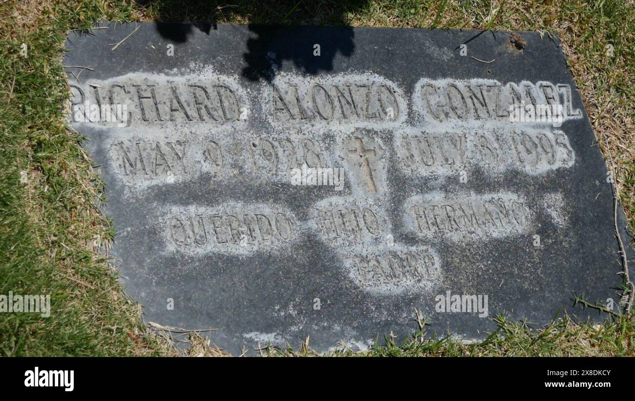 Richard alonzo gonzalez hi-res stock photography and images - Alamy