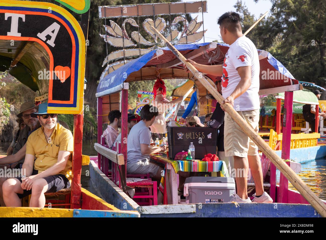 Xochimilco Mexico. Colourful boats on the Xochimilco floating gardens ...